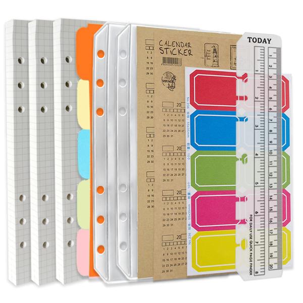 お得なシステム手帳リフィルセットパッケージ内容：６穴A5手帳リフィル3冊×45枚＋ファスナーポケット×2枚＋カラーインデックス*5枚＋ブックマーク×1枚＋付箋×1枚 + インデックス日付シート×2枚・書きやすい方眼システム手帳リフィル135...