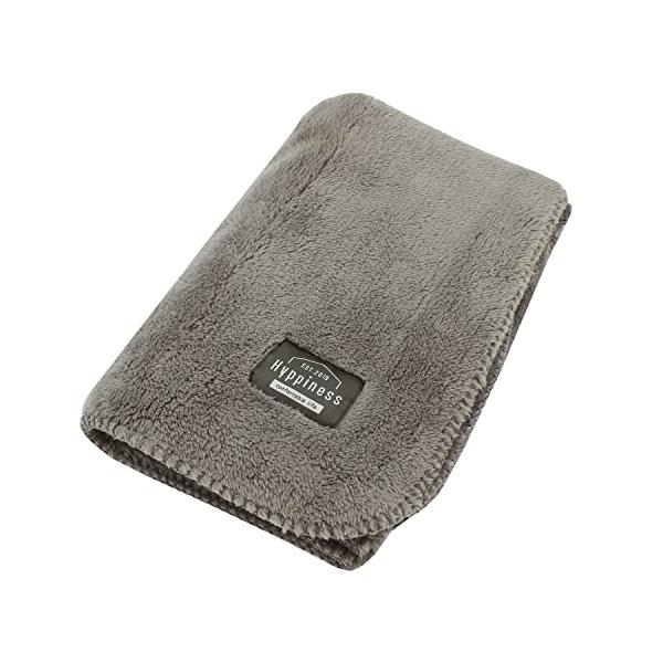 ハーフケットグレー/シングル/HPHK101-05・Color:グレーStyle:ハーフケット・パッケージ個数:1・素材:ポリエステル100%・毛足が長くふんわり滑らかタッチ、ボア素材のハーフケット。・4隅三巻縫い・持ち運びがしやすい軽量タ...