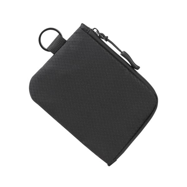 ミニマリストブラック/-/SW-015・Color:ブラック・L字ファスナー財布驚くほど薄いL字財布。出来る限り無駄を省き、使いやすさと薄さにこだわった設計のミニ財布です。普段使いのサブ財布としてはもちろん、運動・買い物・通勤などの外出や、...