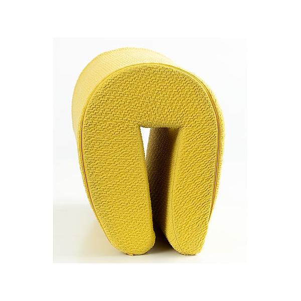 ●<商品詳細参考ページ>外部リンク：https://axel.as-1.co.jp/asone/d/60-7104-01/●事業者向け商品です。●色：イエロー●材質：ウレタン・布●サイズ：W350×D195×H250mm