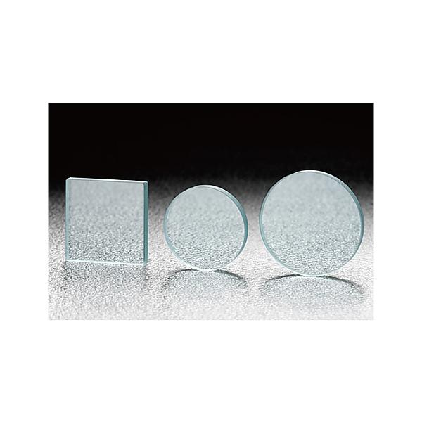 ●<商品詳細参考ページ>外部リンク：https://axel.as-1.co.jp/asone/d/61-6882-25/●事業者向け商品です。●平均透過率（可視域）：＞80％●透過域端波長：558nm●透過率限界波長：743±...