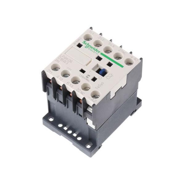 ●<商品詳細参考ページ>外部リンク：https://axel.as-1.co.jp/asone/d/63-7482-33/●事業者向け商品です。●入数：1個●範囲：TeSys　K●シリーズ：LP4K●極数：3●コイル電圧：24　...