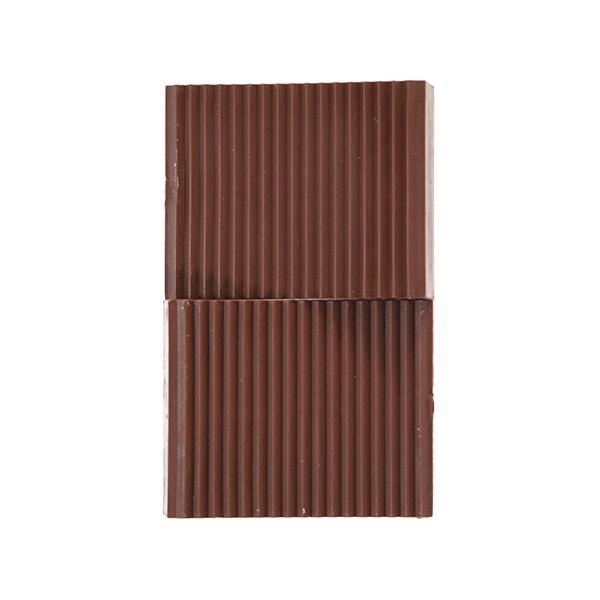 ●<商品詳細参考ページ>外部リンク：https://axel.as-1.co.jp/asone/d/63-7937-73/●事業者向け商品です。●色：茶●サイズ：60×70mm●厚み：4〜17mm●材質：エラストマー
