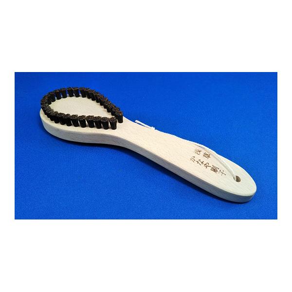 ●<商品詳細参考ページ>外部リンク：https://axel.as-1.co.jp/asone/d/64-7733-47/●事業者向け商品です。●材質：猪毛●サイズ：巾58mmx全長215mmx高さ30mm、毛丈11mm●日本製...