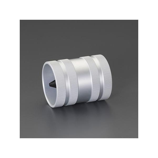 ●<商品詳細参考ページ>外部リンク：https://axel.as-1.co.jp/asone/d/64-7832-33/●事業者向け商品です。●適合管外径（φmm）：8〜38●材質：アルミ●サイズ：φ48×61mm●重量（g）...