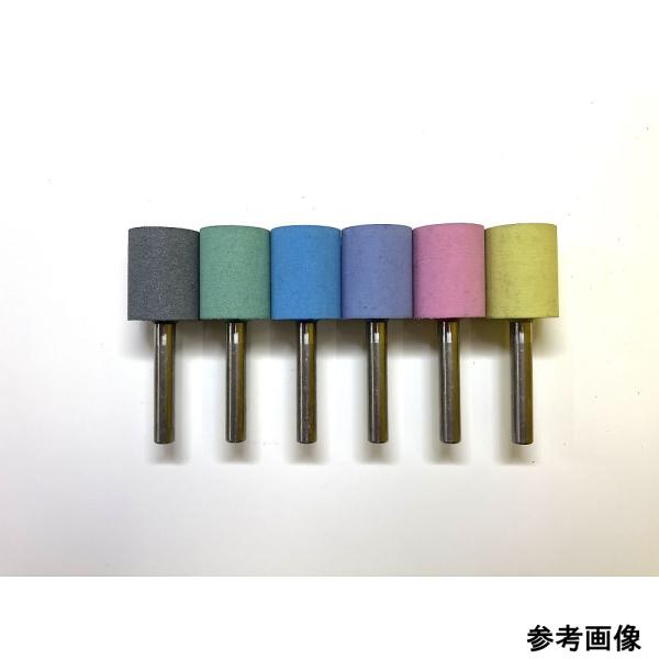 ●<商品詳細参考ページ>外部リンク：https://axel.as-1.co.jp/asone/d/68-0985-61/●事業者向け商品です。●サイズ：外径φ20×厚さ25×軸長35×軸径6mm●粒度：#120●色：緑●最高使...