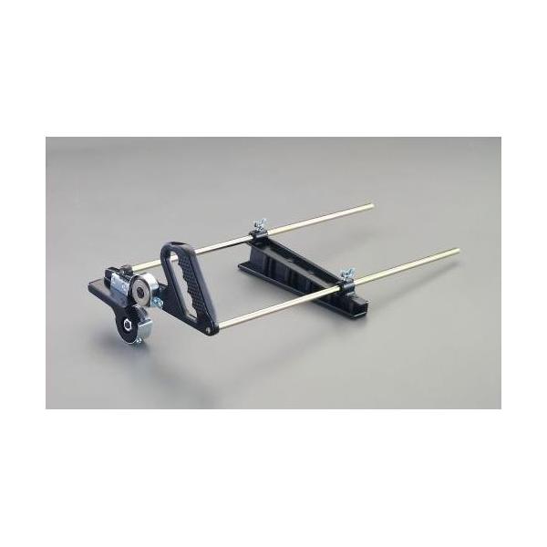 ●<商品詳細参考ページ>外部リンク：https://axel.as-1.co.jp/asone/d/78-0410-07/●トタン・ベニヤ・塩ビ・プラスチックの手動切断機●材質：本体：アルミダイキャスト、刃：SKS材●全長：58...