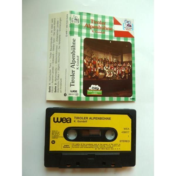 品番:438017カセットテープです。ジャケット半分欠損しています。ジャケットに擦れ傷みと経年感があります。ケースに擦れ傷あり。