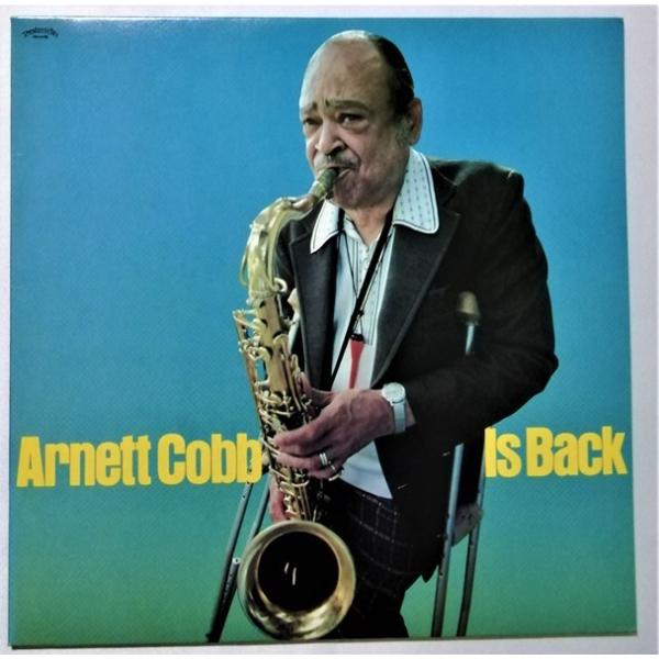 帯なし。ジャケットに焼け・シミ等の経年感があります。盤質：おおむね良好です。日本語解説付き。