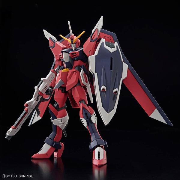 『機動戦士ガンダムSEED FREEDOM』に登場する「イモータルジャスティスガンダム」をHGで立体化！■「機動戦士ガンダムSEEDシリーズ」で印象的なアクションポーズ再現に特化した内部構造「SEEDアクションシステム」を搭載。■一部パーツ...