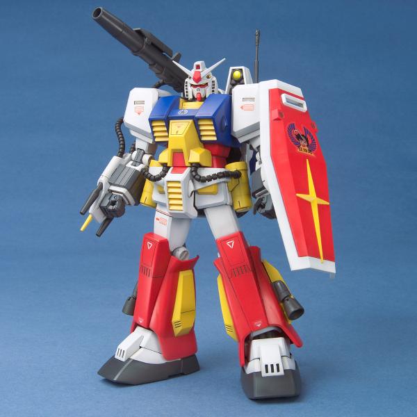 マンガ「プラモ狂四郎」に登場する「パーフェクトガンダム」の1/100スケールMG仕様のプラモデル。最大の特徴である強化型外装を完全再現するだけでなく、着脱も可能にしたスペシャルキットです。内部のガンダムは、よりTVアニメのプロポーションに近...
