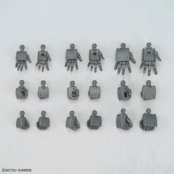 アクションの表現力アップ！S、M、Lの3サイズから選べる角指タイプのハンドパーツセット。■拳手、平手、武器持ち手の3種類の左右ハンドパーツがＳ・Ｍ・Ｌの3サイズで2セット付属。計36個のハンドパーツ入り。■拳手は格闘ポーズの他、武器を持たな...