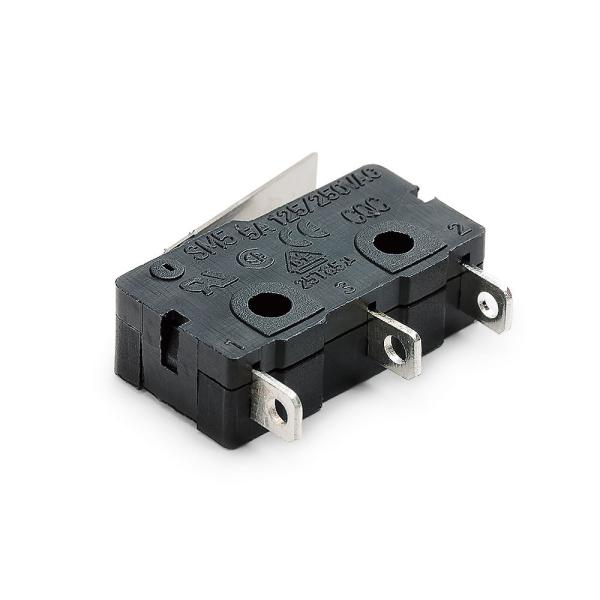 【 機械式センサースイッチとして幅広く使えます 】工業製品などにも使われる、コンパクトで信頼性の高いスイッチです。軽い力を加えるだけで作動するので、機械式センサーとして模型や工作のコントロール用に幅広く使えます。もちろんオンオフスイッチとし...