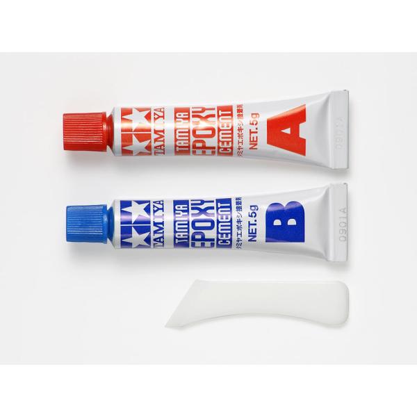 【 エッチングパーツなどを強力に接着 】エッチングパーツやダイキャストパーツなどの接着に最適な5分硬化タイプの2液混合型エポキシ接着剤です。硬化するまで余裕があるので、接着位置の微調整も可能。また、瞬間接着剤のように白化することがなく、衝撃...