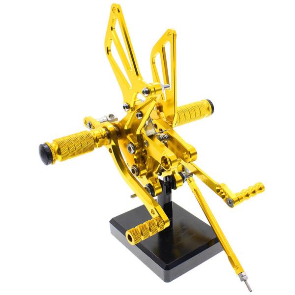 商品名： アジャスタブルバックステップメーカー： FXCNC適合：GSX-R1000 2001-2004GSX-R600/750 1996-2005SV400/S 1998-2002SV650/S 1998-2014RF400/600/90...