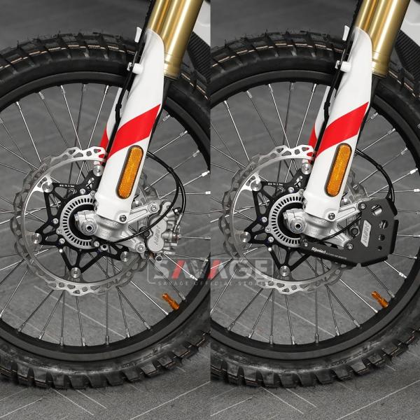 商品名： フロントキャリパーガードメーカー： SAVAGE適合：KOVE 450 Rally 2024-2025材質：２mm厚 ステンレスプレート発送：メーカー直送AljuniedはSAVAGEが展開する新ブランドです。SAVAGE製品は正...