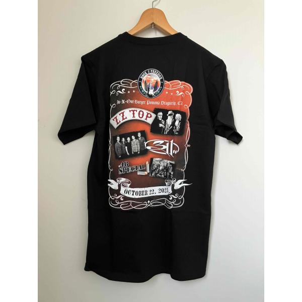 アメリカ・カリフォルニア州生まれの人気ハンバーガー店「In-N-Out（インアンドアウト）」。西海岸を中心に約290店舗を展開する大規模ファーストフードチェーンながら、「最高にフレッシュでおいしいバーガー」が食べられるお店として地元の人たち...