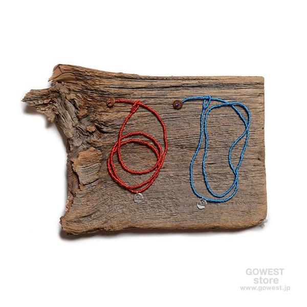 ネイティブアメリカン"ラコタ族"の伝統工芸であるビーズワークを得意とするアーティストkazoo氏とGOWESTとのコラボレーションアイテム。ANTIQUE BEADS NECKLESSはネックレスとしてもブレスレットとしても使える2WAY仕...