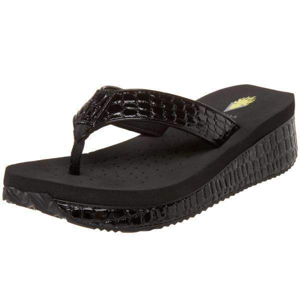 商品名: Volatile レディース カラー: ブラック Volatile Women's Mini Croco Wedge Sandal, Black, 7 B USブランド: VOLATILE商品サイズ: 7高さ: 30.6cm横幅:...