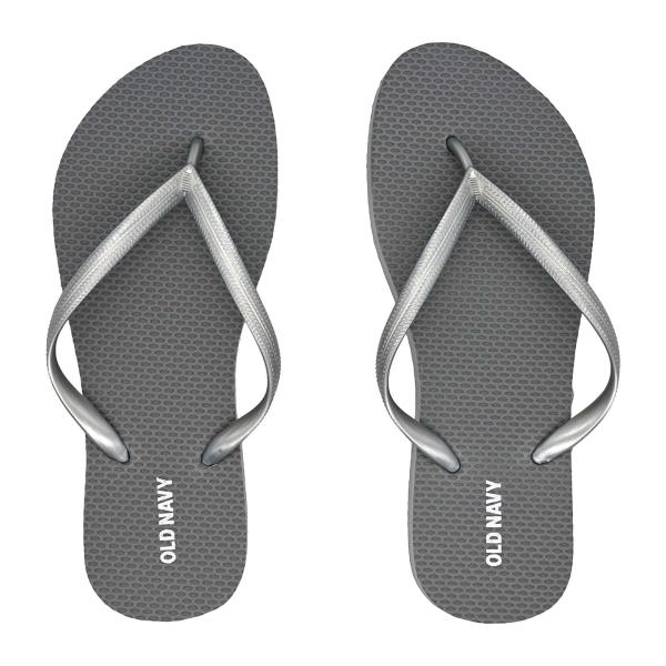 商品名: Old Navy ビーチサンダル レディース カジュアル サンダル US サイズ: 6 カラー: グレー Old Navy Flip Flop Sandals for Woman, Great for Beach or Casua...