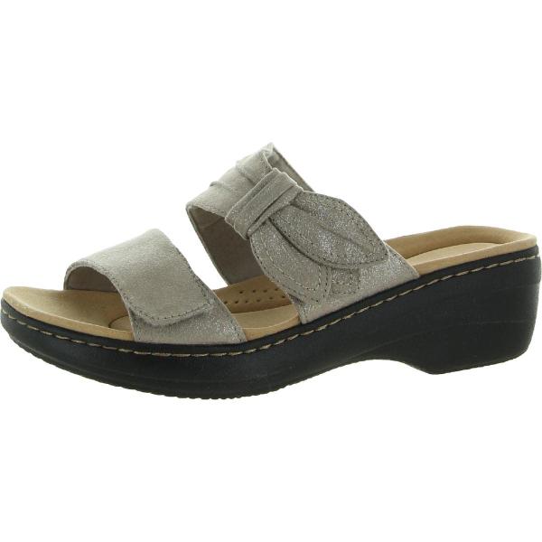 商品名: Clarks メンズ Merliah チャーム ヒールサンダル, トープメタリック合成素材。, 9 US Clarks Womens Merliah Charm Heeled Sandal, Taupe Metallic Synt...