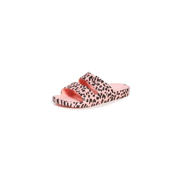 商品名: Freedom Moses レディース 2バンドスライド US サイズ: 8-9.5 Freedom Moses Women's Moses Two Band Slides, Leo/Pink Martini, 8-9 Mediu...