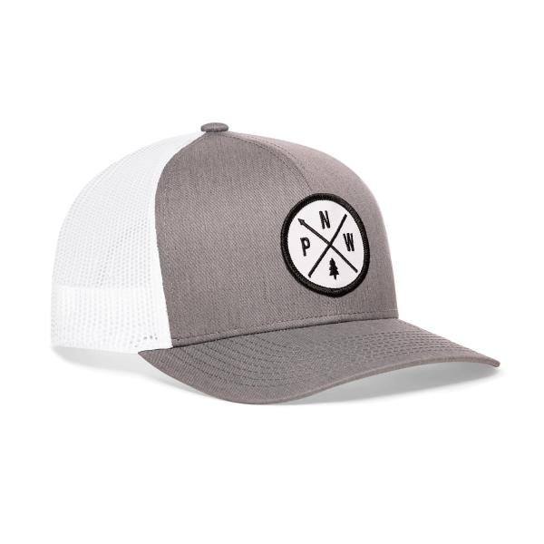 商品名:  HAKA PNW Hat ? Pacific Northwest Trucker Hat Baseball Cap Snapback Hat (grey-white/white patch)ブランド: HAKA商品サイズ: On...