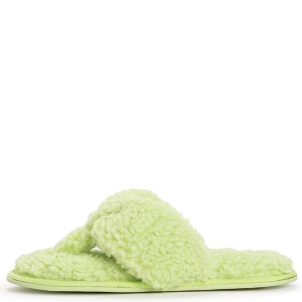 商品名:  MUK LUKS womens Women's Taryn Thong Slipper, Butterfly Green, Large USブランド: MUK LUKS商品サイズ: Large高さ: 30.5cm横幅: 24.1...