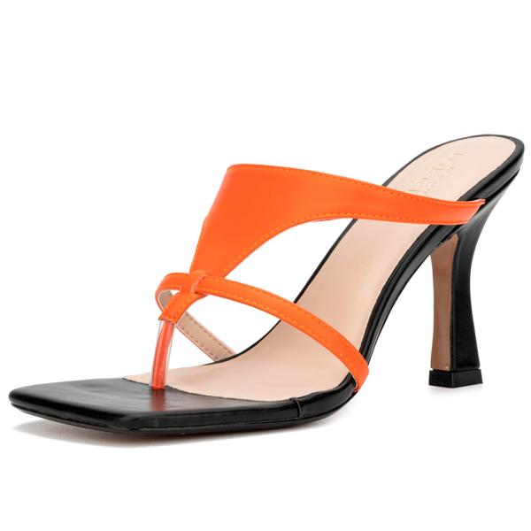 商品名:  Torgeis Women's Aconite Faux Leather T-Strap High Heeled Sandals, Square Toe, Rubber Outsole; Size 9ブランド: VINTAGE ...