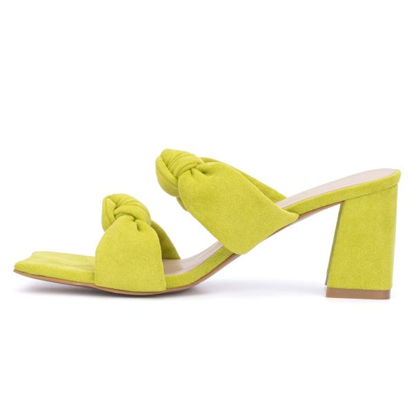 商品名: TORGEIS レディース スリッポンスライド スクエアトゥ ラバー&amp;テキスタイルアウトソール, グリーン, 9 Torgeis Women's Flamingo Slip-On Slide, Sandal Heeled,...