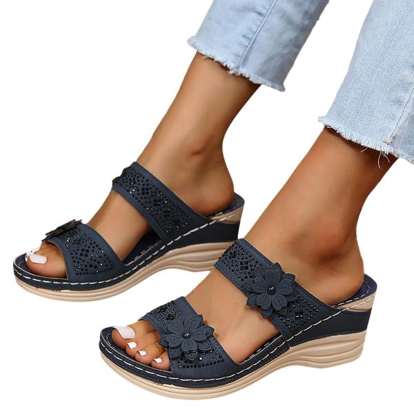 商品名:  Braided Sandals for Women House Slippers for Women and Men Extremely Comfy Platform Thick Sole Pillow Slides Bathr...