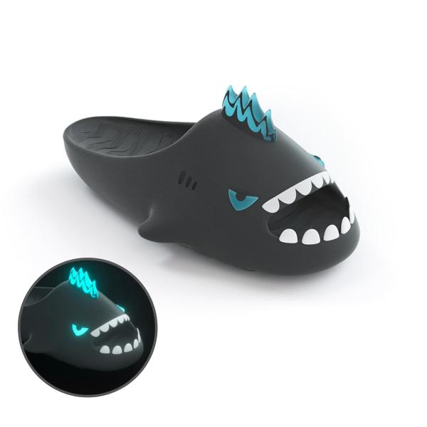 商品名: Hello Slippers, Sharkicks Pro Nuclear Kaiju Shark スライドサンダル スーパーソフト 環境に優しいEVA素材 クラウドシューズ 男女兼用 屋内&amp;屋外, ブラック, 13-14...