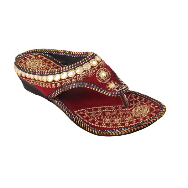 商品名:  Women Mirror Embroidery Work Strep Velvet Wedges 4UK | Women Slipper Mojari Kolhapuri Style Women Rajasthani Footw...