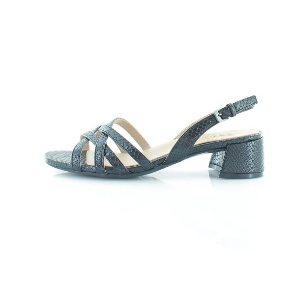 商品名: Naturalizer レディース ジョリー エンボス加工 ストラップ スリングバック サンダル, ブラック, 7.5 Naturalizer Womens Jolee Embossed Slingback Sandals Bla...