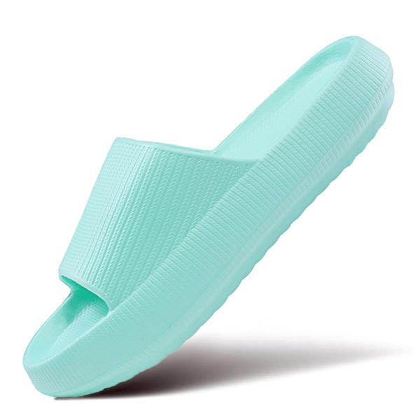 商品名:  miscloder Cloud Slippers for Women and Men Pillow Slippers Non-Slip Shower Slides Bathroom Sandals | Super Comfy |...