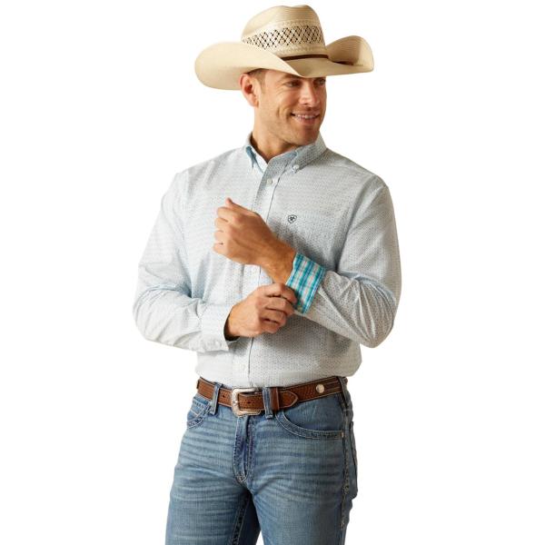 商品名:  Ariat Men's Wrinkle Free Kolton Classic Fit Shirt, White, X-Largeブランド: Ariat商品サイズ: X-Large高さ: 44.3cm横幅: 35.1cm奥行: ...