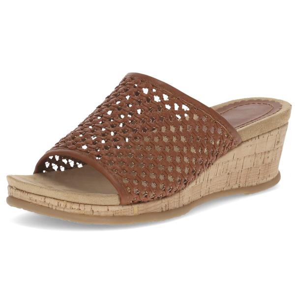 商品名: Baretraps FLOSSEY サンダル ビーチサンダル レディース, ビーチナッツ, 9 Wide BareTraps FLOSSEY Women's Sandals &amp; Flip Flops Beechnut Si...