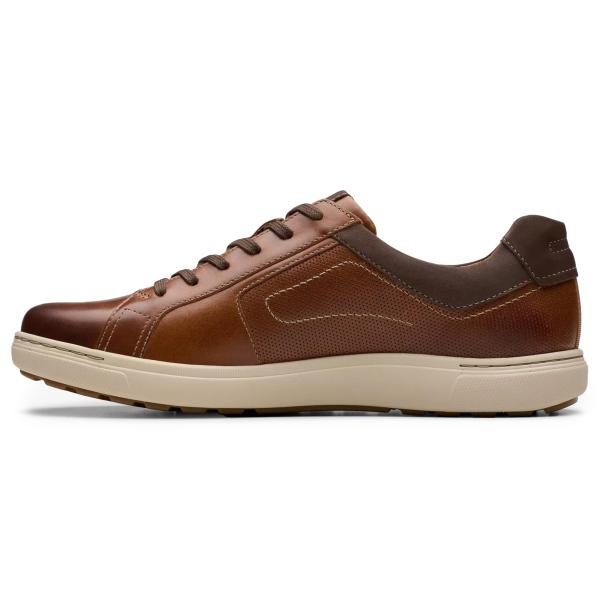 商品名:  Clarks Men's Mapstone Lace Sneaker Tan Leather 8.5 Wブランド: Clarks商品サイズ: 8.5 Wide高さ: 12.7cm横幅: 17.78cm奥行: 30.48cm重量:...
