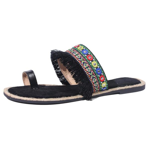 商品名:  Shesnugin Women's Black Ethnic Style Split-Toe Slippers with Fringe Trim Casual Open Toe Sandalsブランド: Shesnugin商品サ...
