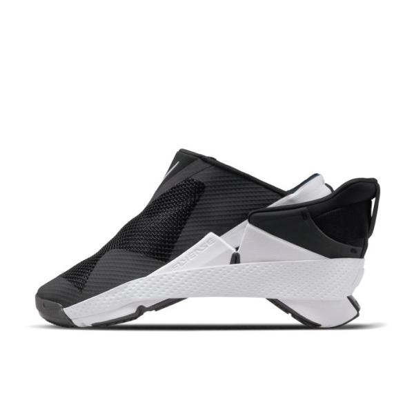 DR5540-002ウィメンズモデル《商品説明》簡単に着脱できる、Nikeの画期的なFlyEaseテクノロジーを使用したシューズ。 ヒールが回転軸で開き、完全にハンズフリーで着脱できます。体の動きが制限されている人や、よりすばやく出かけたい...