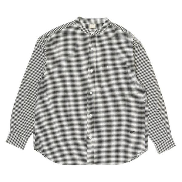 異形断面ポリエステル糸『CAVE』を前面に使用したDanner OX CAVE Shirt。襟元はバンドカラーのデザインを採用して、上着を羽織ってもスッキリとした雰囲気で清潔感のあるディティールです。両脇にはポケットが装備、胸にはペンポケッ...