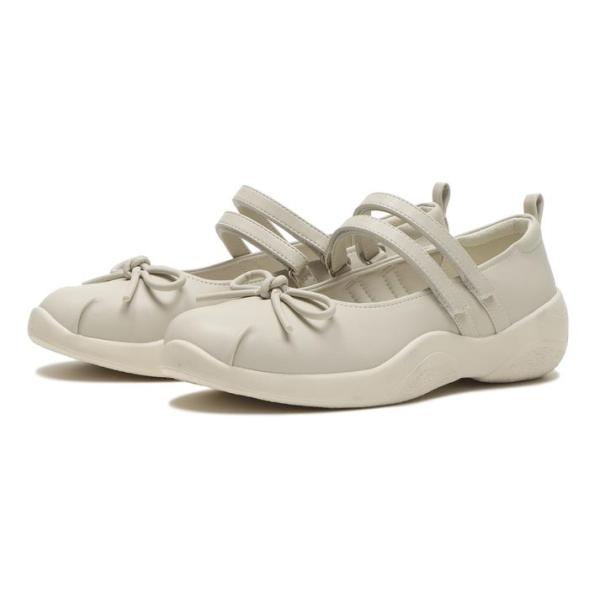 シンプルなアッパーデザインに二本のベルトが目を惹くメリージェーン。つま先の折り込みもよいアクセントに。ベルトはベルクロ仕様で着脱も容易に。シンプルなデザインなのでコーディネートを選ばす活躍してくれる一足です。【サイズ目安】このシューズの作り...