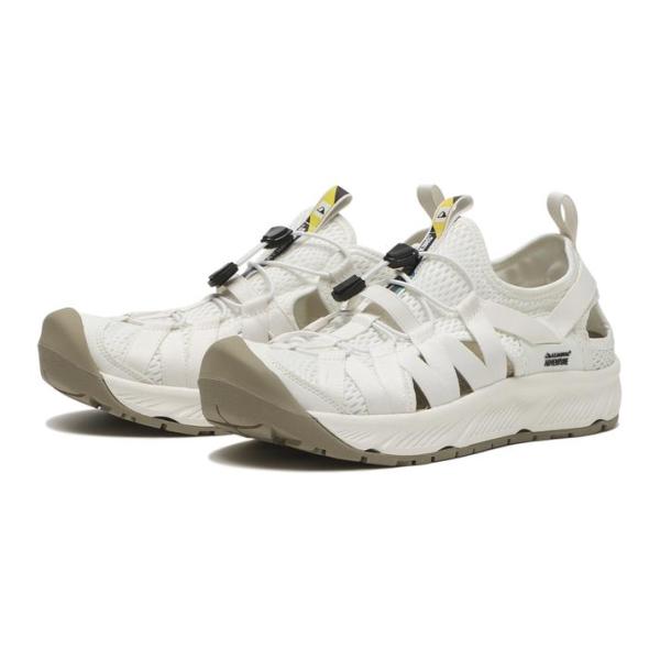 水辺も陸地も思いのままに楽しめる水陸両用アドベンチャーサンダルが登場！靴内に水が溜まらないよう、フットベッドからミッドソールにかけて通水路を張り巡らせた独自のDRAINAGE SYSTEM~通水底~を搭載。さらに吸水速乾素材を採用し、快適な...