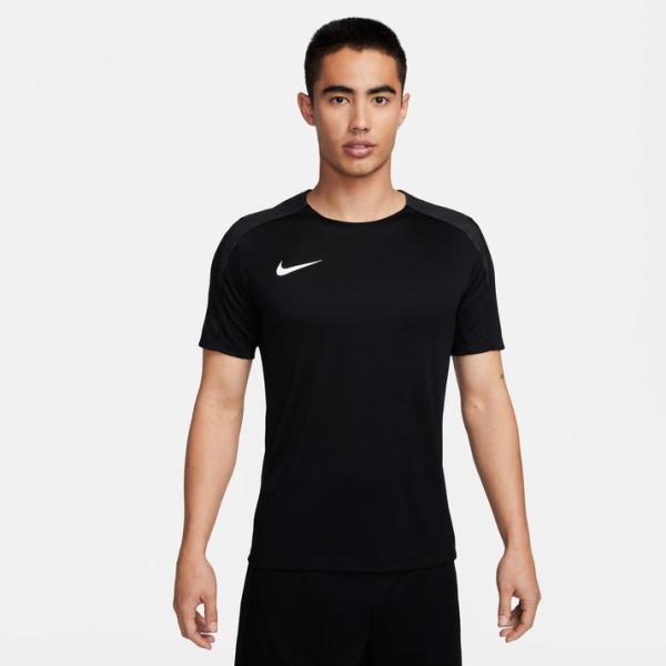 FN2400-010《商品説明》最高の自分になれるNike Strikeコレクション。フィールド上ですばやく汗を逃がす、一流サッカー選手にもサッカー界の新星にも適したアパレルです。 スリムフィットで通気性と伸縮性が高く、涼しい着心地が持続し...