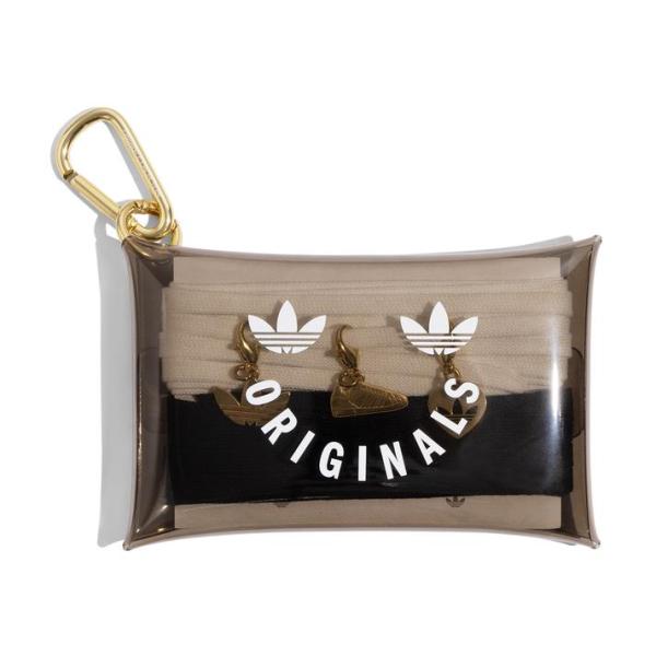 ジュエレースのシューレースは、足元にさりげないエレガンスを添える。単なる機能性を超えて、シューズ全体の印象を引き立てるステートメントアクセサリー。クラシックな意匠と現代的な感性が融合した、adidas Originalsコレクションの一部と...