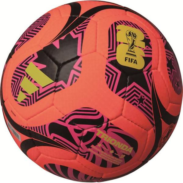 FIFA WORLD CUP 26ＴＭ 公式試合球 レプリカ別色モデル◎光沢のある格子柄のアンダーグラスプリント採用モデル素材=人工皮革（=合成皮革）上記サイズ表は各部位の目安寸法となります。製品の仕上がり寸法ではございません。こちらの商品...