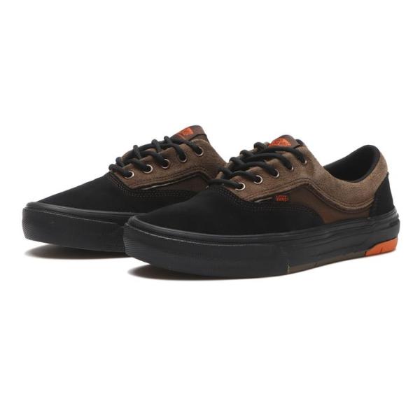 復活を果たしたVANSの代表的なアイコンである「ERA」のスケートモデルから、新たなソール形状であるWafflecupバージョンが登場。現代のセッションに耐えうる機能を搭載し、より確かなフィット、強化された耐久性、アップグレードされたクッシ...