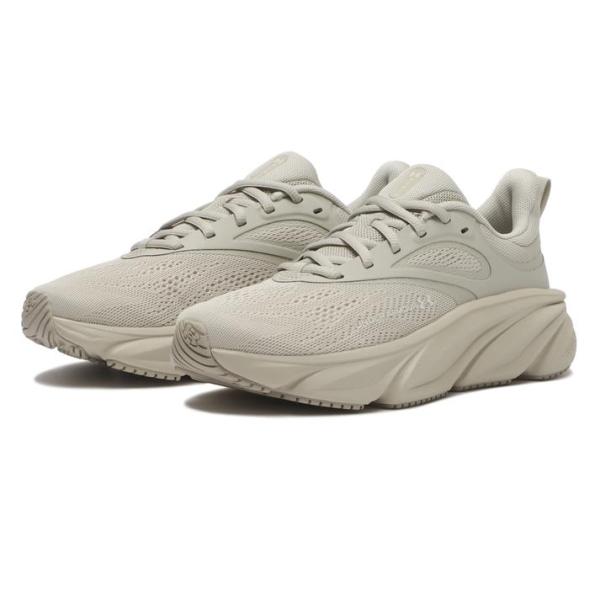 6006720NEUTRAL：柔軟性とクッション性のバランスを必要とするランナーのためにデザイン連動性UAハートビートロゴをモチーフにしたミッドソールは、繰り返しパターンを描くことで動きを表現。VERSATILITY　汎用性練習から舗装路ま...