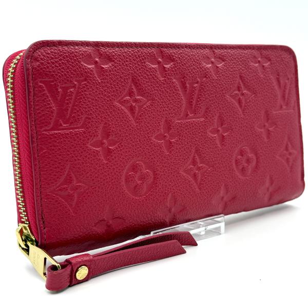 鮮やかなグレナードカラーが美しい、ICチップ内蔵の美品ジッピーウォレットWelcome to Abcb! We are a legally registered company in Japan. We specialize in auth...