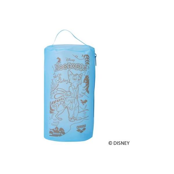 DISNEY(ディズニー)デザインのプルーフバッグ。1つ持っていると便利なラウンド型。プールで泳いだあとに濡れた水着やキャップ、セームタオルなどを収納するのに便利。また、バッグインバッグがしやすいサイズのため、トレーニングに行くときのスイミ...